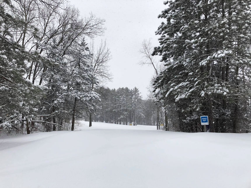 The 7 Best Midwest Ski Resorts, 2023/24